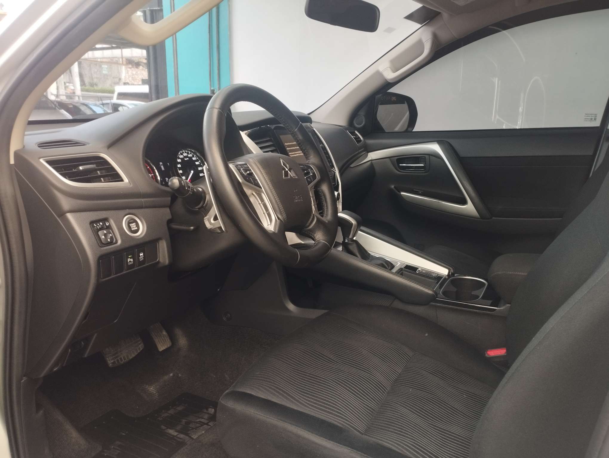 2023 MITSUBISHI MONTERO GLS 4X2 2.4 Second Hand Car | acv5886 ...