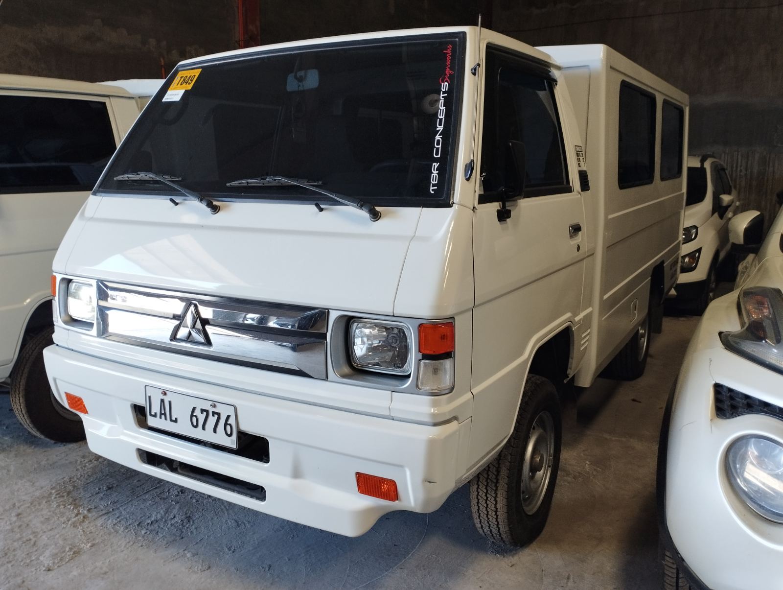 2023 Mitsubishi L300 C/c FB Body 2.2 Second Hand Car | lal6776 | ₱ 708,533 - Automart.Ph