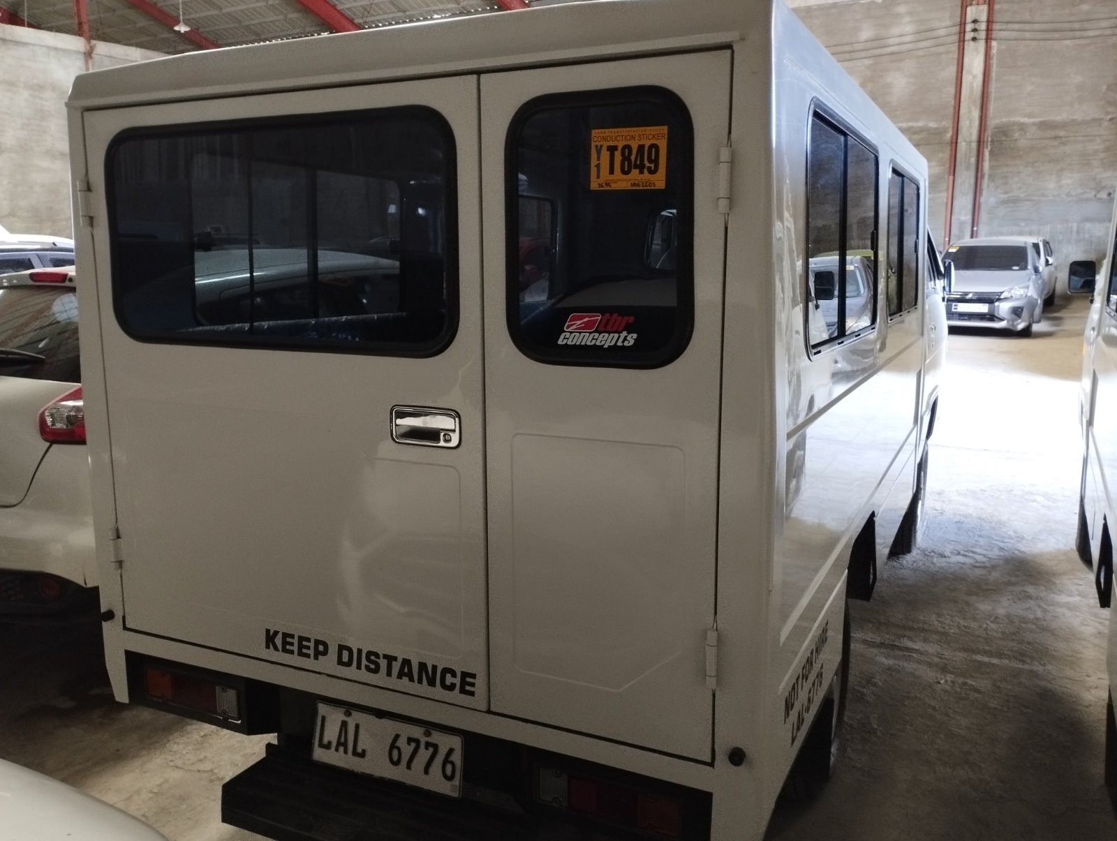 2023 Mitsubishi L300 C/c FB Body 2.2 Second Hand Car | lal6776 | ₱ 708,533 - Automart.Ph