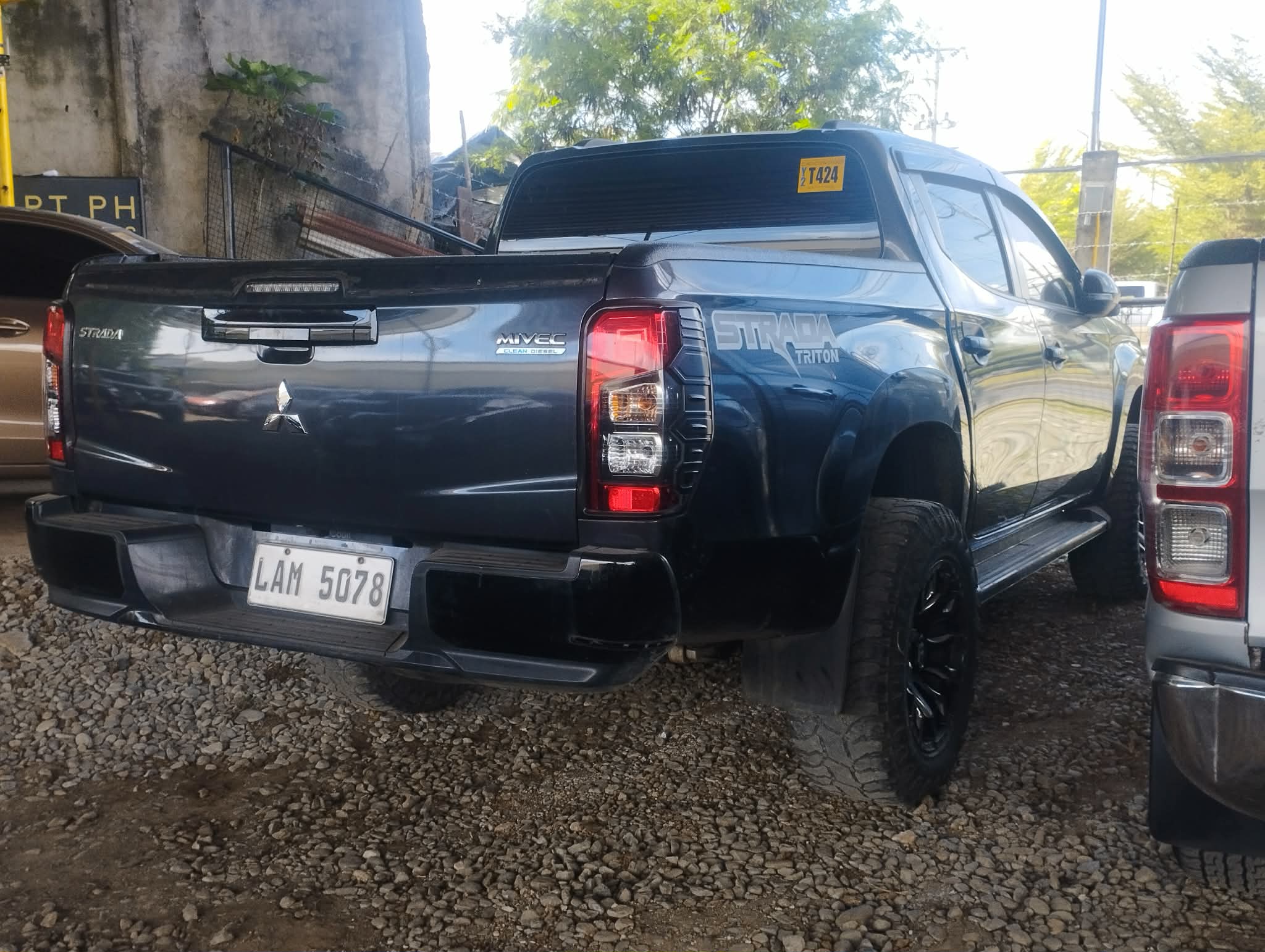 2023 MITSUBISHI STRADA GLS 4X2 2.4 Second Hand Car | lam5078 ...