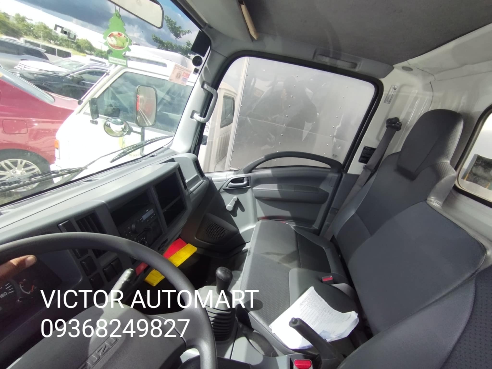 2023 Isuzu QLR77E E 3 Second Hand Car | nip7316 | ₱ 948,984 - Automart.Ph